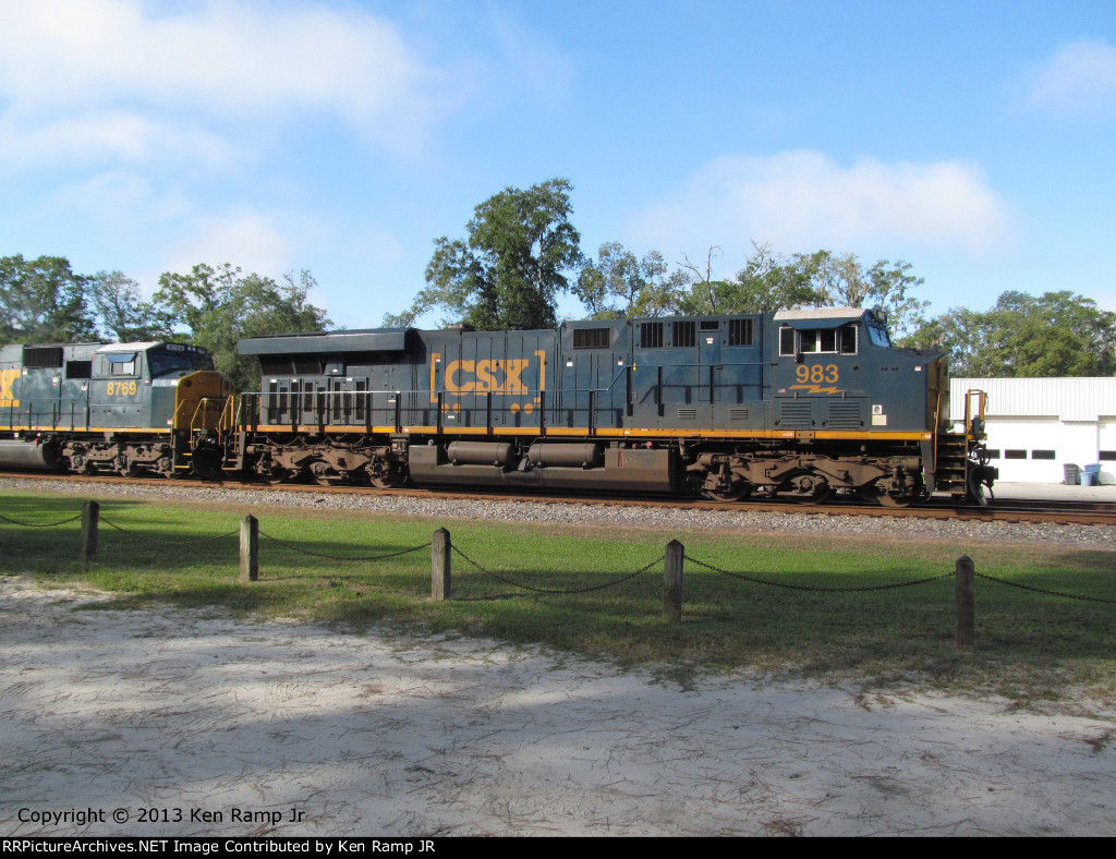 CSX 983